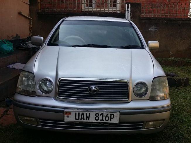 Used Toyota Progress | 2000 Progress for sale | Kampala Toyota Progress ...