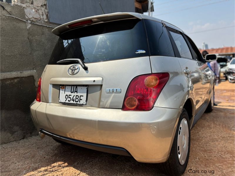 Used Toyota Ist | 2006 Ist for sale | Kampala Toyota Ist sales | Toyota ...