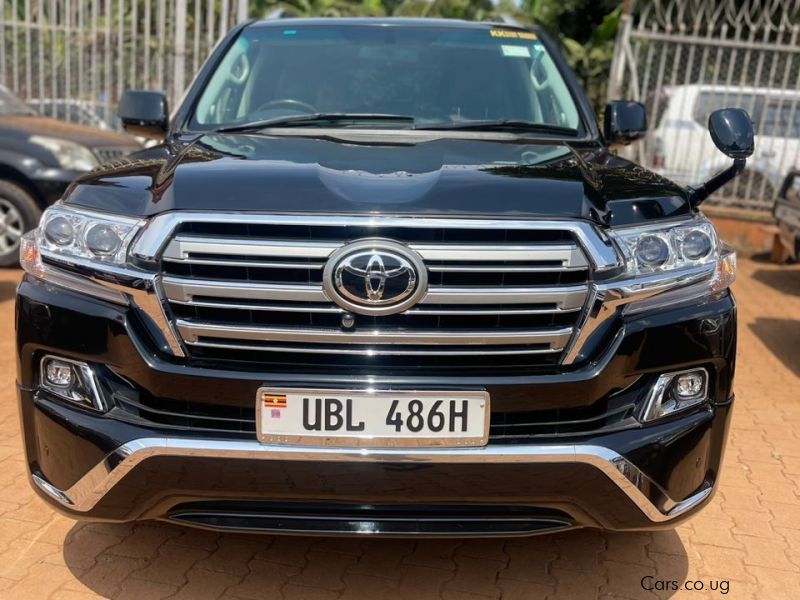 Used Toyota land cruiser v8 | 2010 land cruiser v8 for sale | Kampala ...