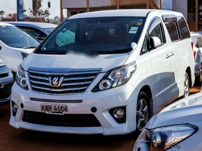 Used Toyota Alphard | 2011 Alphard for sale | Kampala Toyota Alphard sales | Toyota Alphard ...