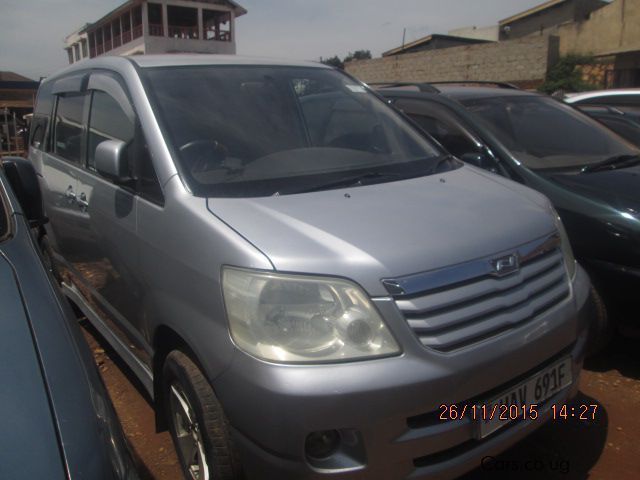 Used Toyota Noah (field Tourer) | 1999 Noah (field Tourer) for sale ...