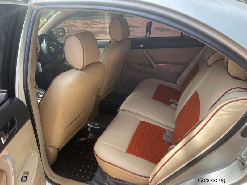 Used Toyota PREMIO | 2004 PREMIO for sale | Kampala Toyota PREMIO sales ...