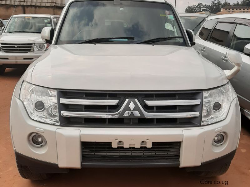 Used Mitsubishi Pjero | 2006 Pjero for sale | Kampala Mitsubishi Pjero ...
