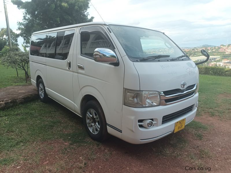Used Toyota Hiace Regiusace | 2009 Hiace Regiusace for sale | Kampala Toyota Hiace Regiusace ...