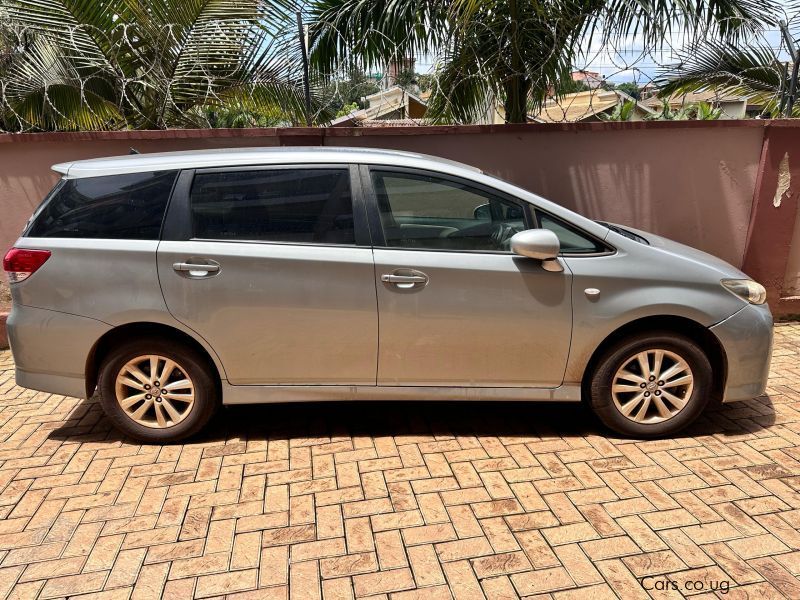 Used Toyota Wish | 2009 Wish for sale | Kampala Toyota Wish sales ...