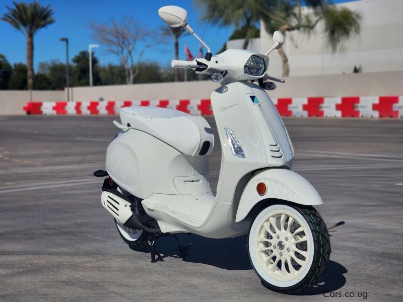 New Piaggio Vespa | 2022 Vespa for sale | Piaggio Vespa sales | Piaggio Vespa Price USh 3.41m ...